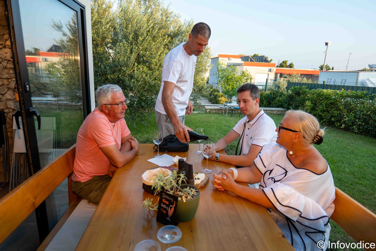 Tasting, Tour and Music: An Unforgettable Day at Birin Winery ...